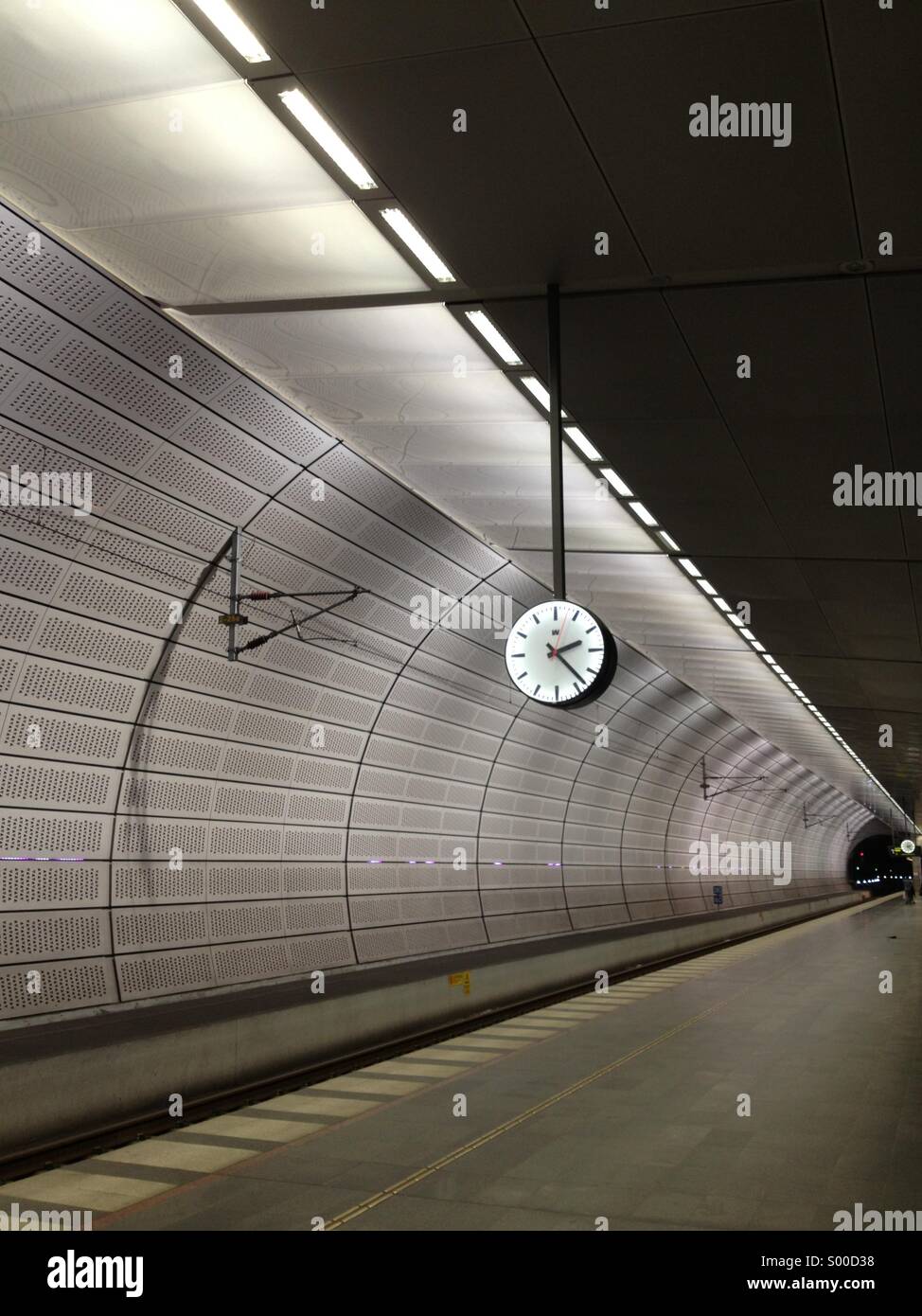 Sweden train station hi-res stock photography and images - Alamy