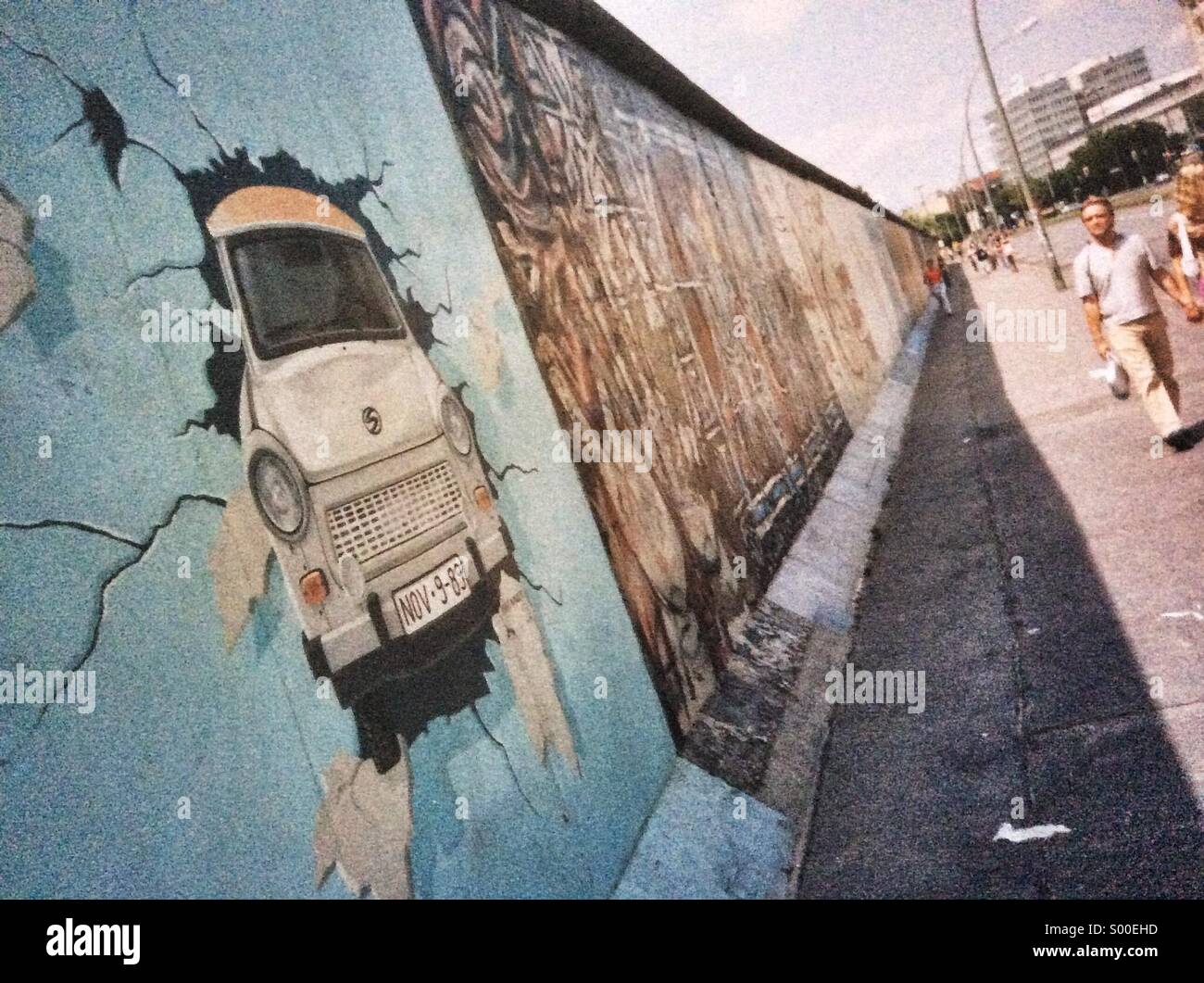 Trabant Berlin Wall High Resolution Stock Photography and Images - Alamy