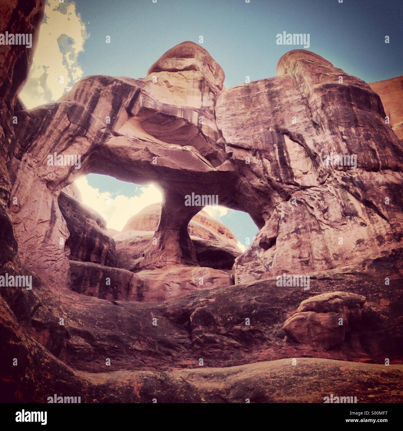 Skull arch arches national park hi-res stock photography and images - Alamy
