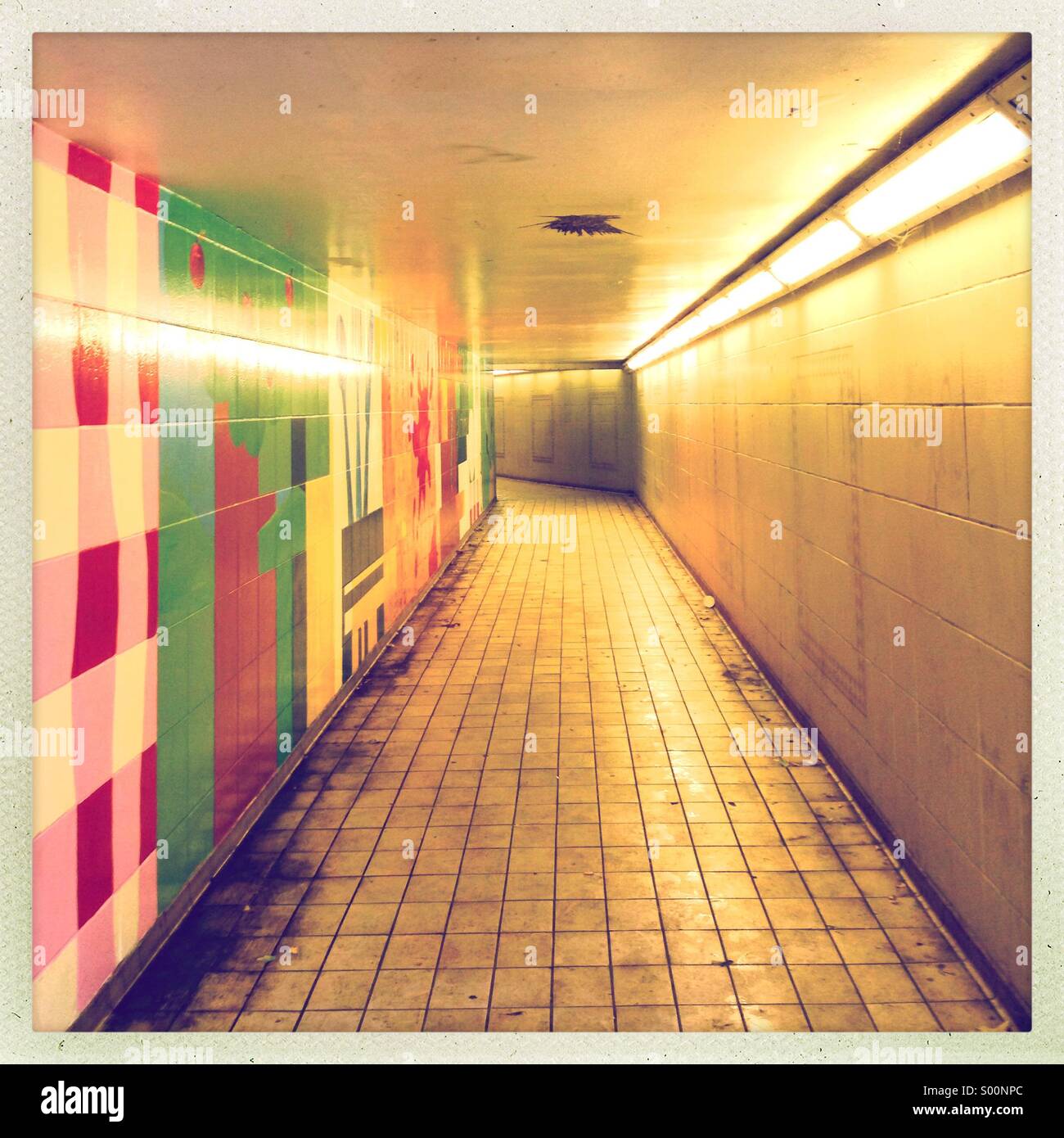 Subway lights hi-res stock photography and images - Alamy