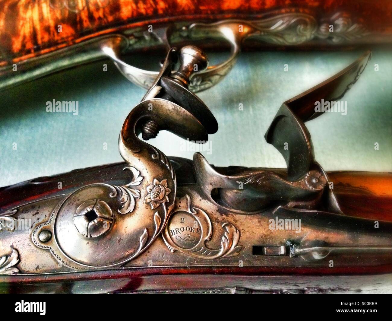Old flintlock hi-res stock photography and images - Alamy