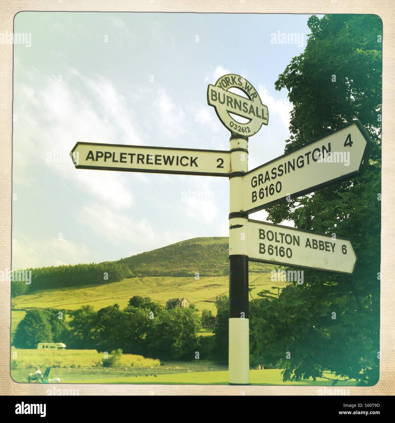 Burnsall, yorkshire hi-res stock photography and images - Alamy