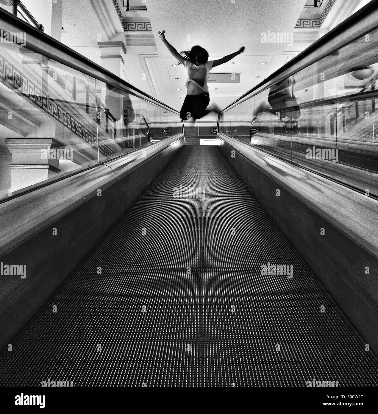 Escalera escalera escalera Black and White Stock Photos & Images - Alamy