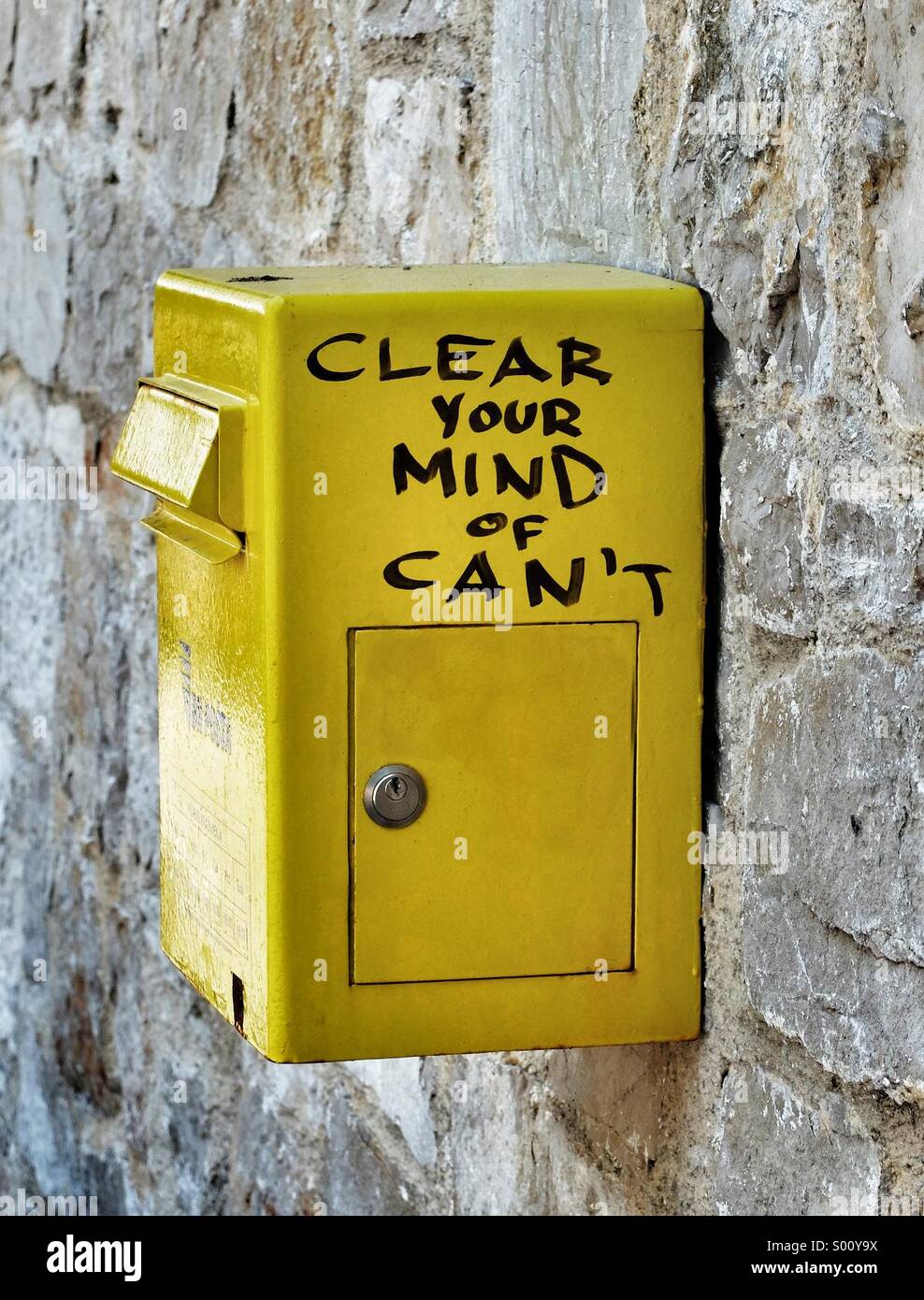 Yellow mail box hi-res stock photography and images - Alamy