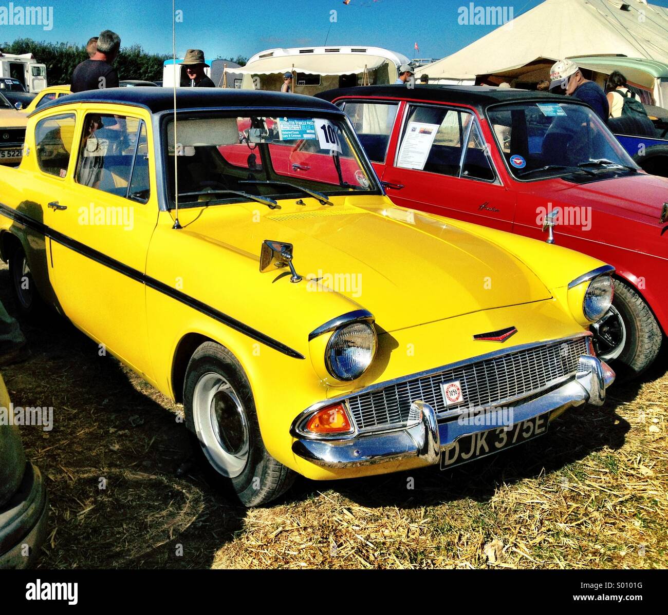 Ford anglia motor car hi-res stock photography and images - Alamy