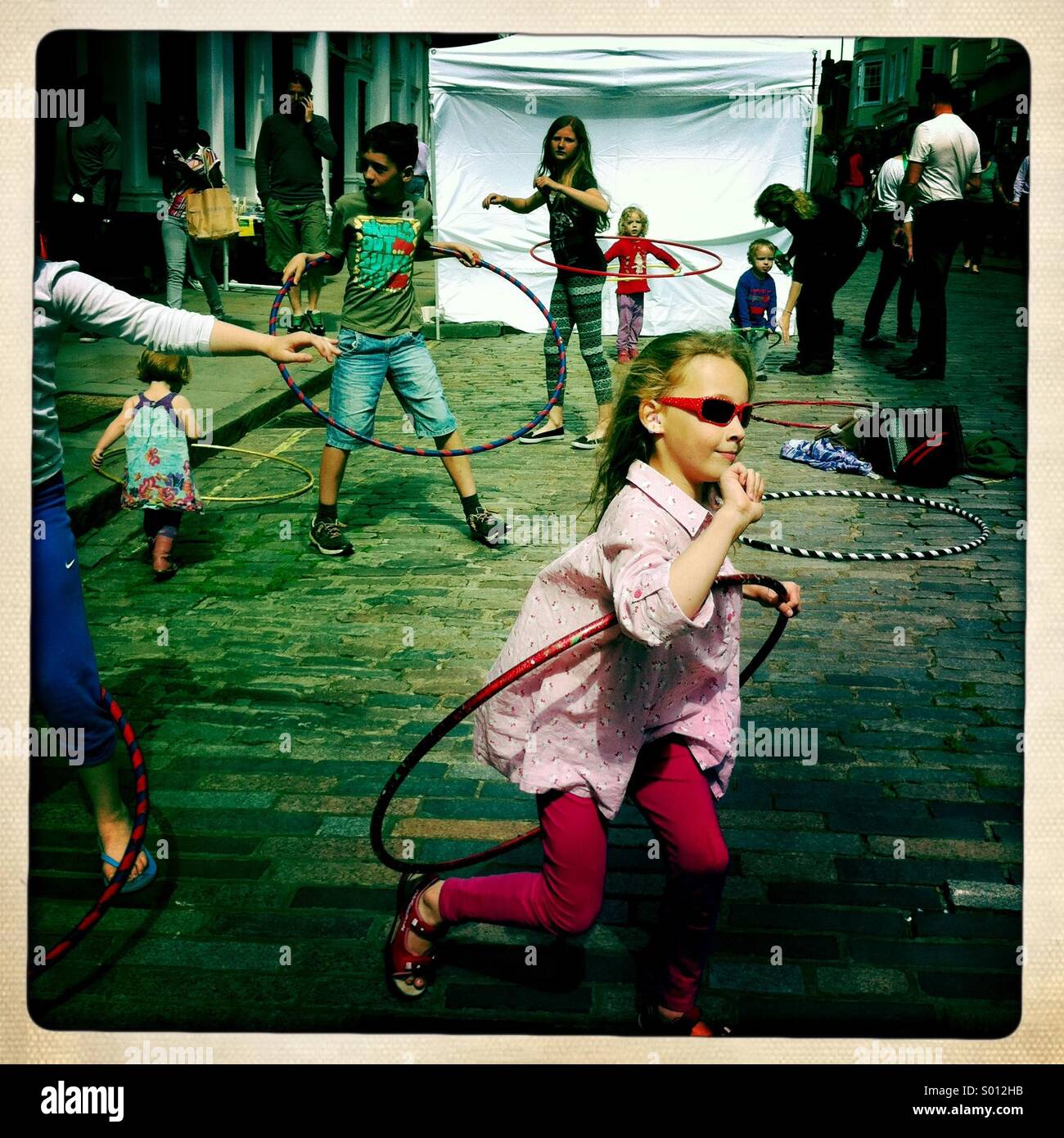 Children hooping hi-res stock photography and images - Alamy