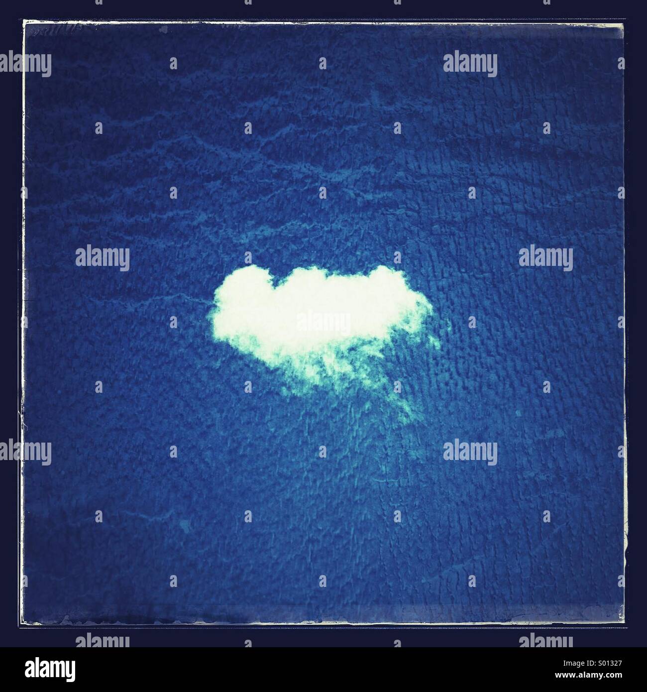 Puffy Cloud Stock Photos & Puffy Cloud Stock Images - Alamy