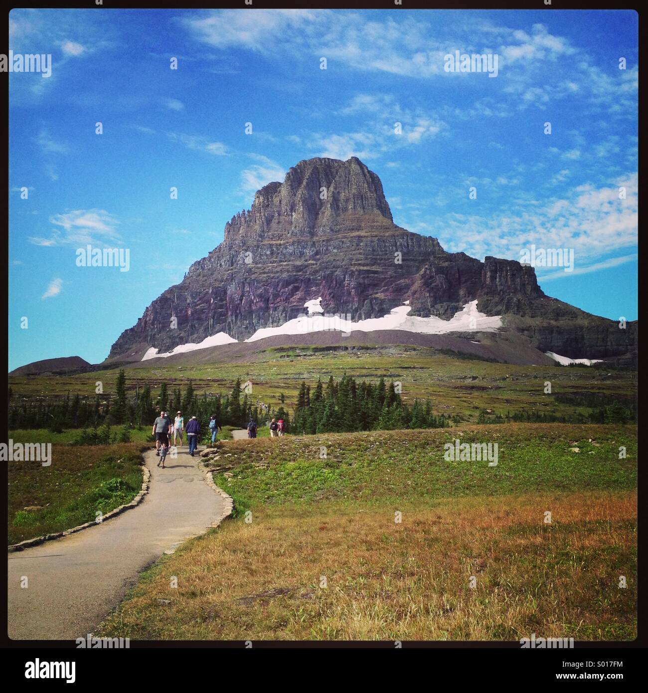 Logan Pass walk on the continental divide in Glacier National Park ...