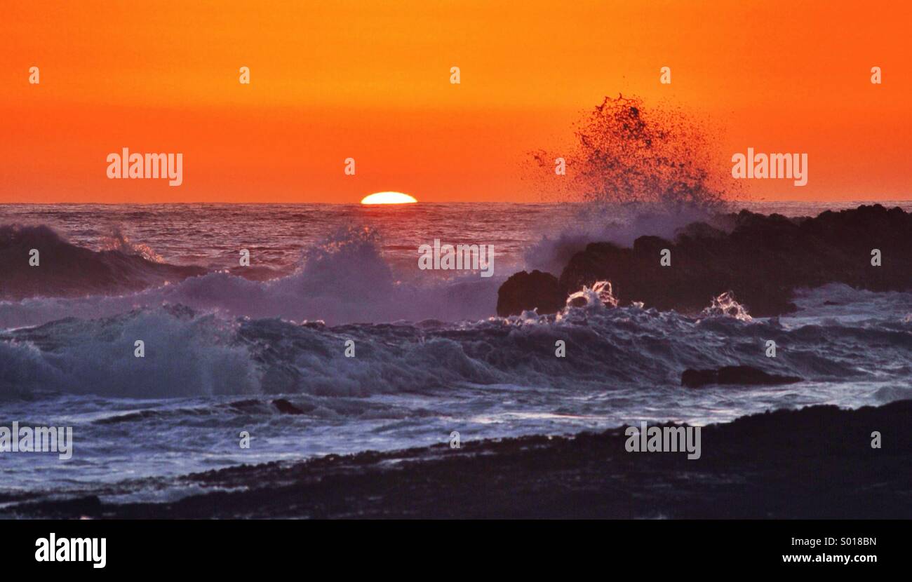 Splash sun hi-res stock photography and images - Alamy