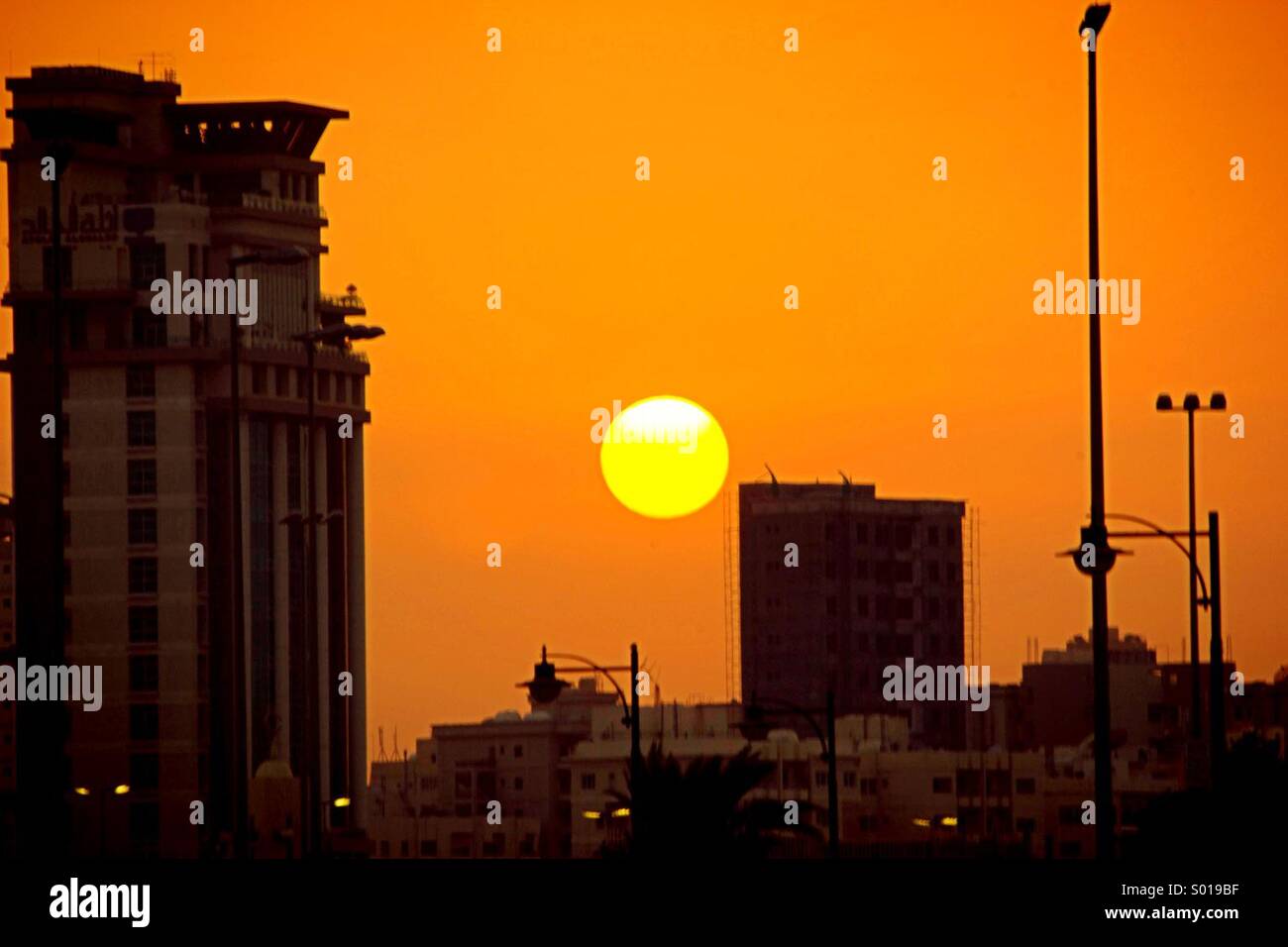 Kuwait sunset hi-res stock photography and images - Alamy