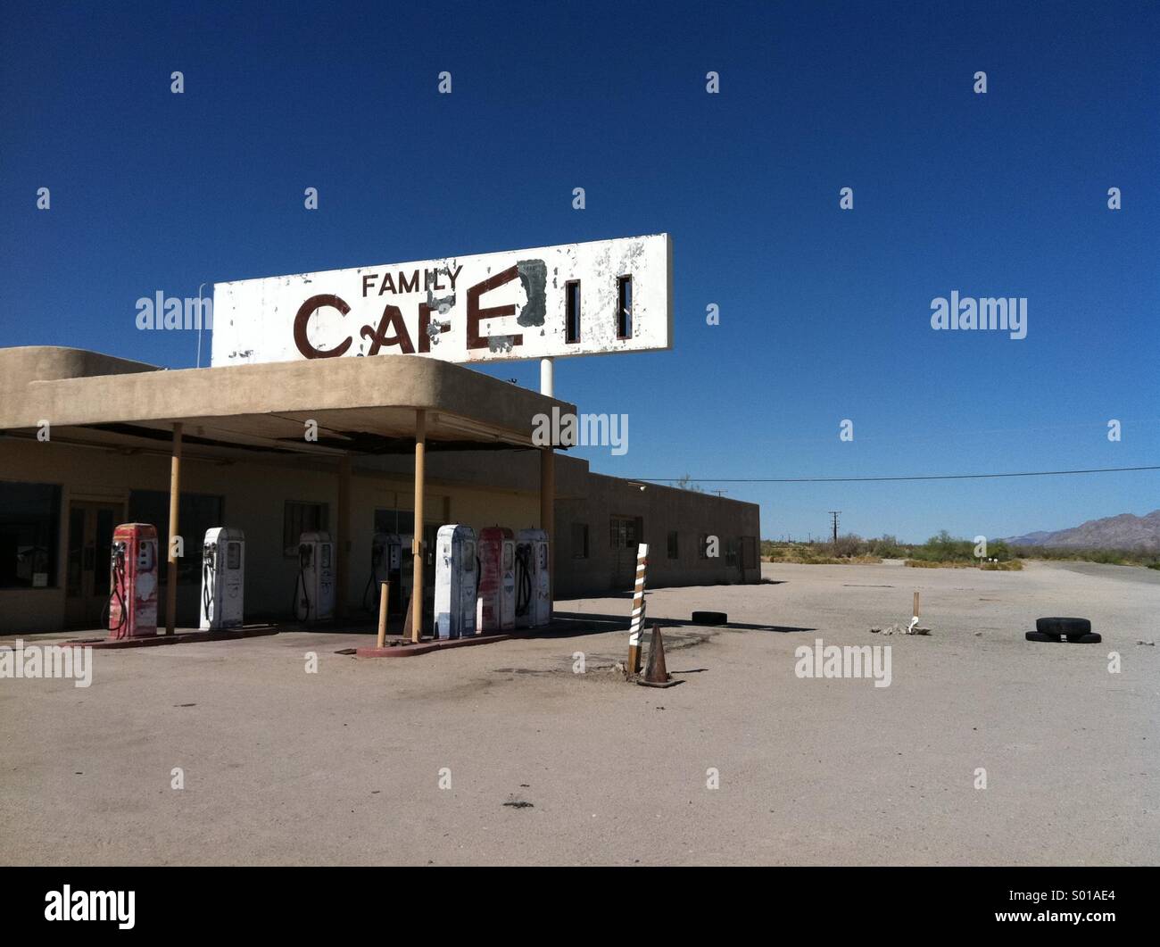 Gas station cafe hi-res stock photography and images - Alamy