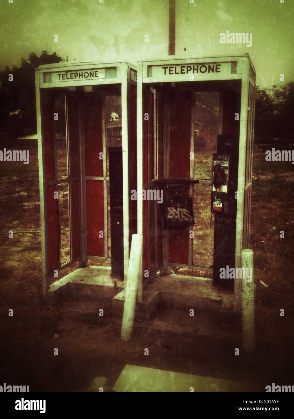 Old Phone Booths High Resolution Stock Photography and Images - Alamy