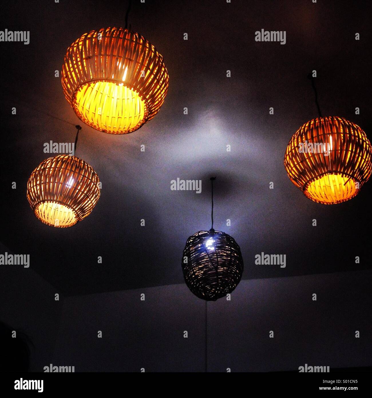 Lamps shop hi-res stock photography and images - Alamy