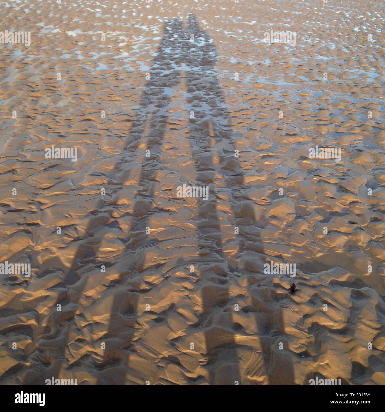 Tide marks hi-res stock photography and images - Alamy