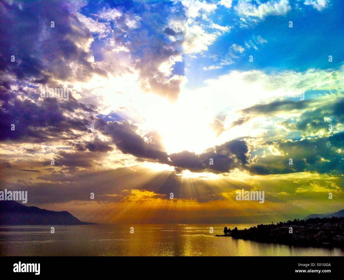 Spectacular sunset over Lake Geneva Stock Photo - Alamy