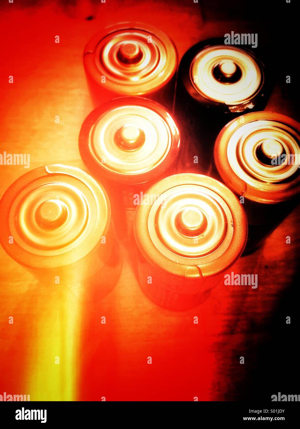 Red batteries hi-res stock photography and images - Alamy