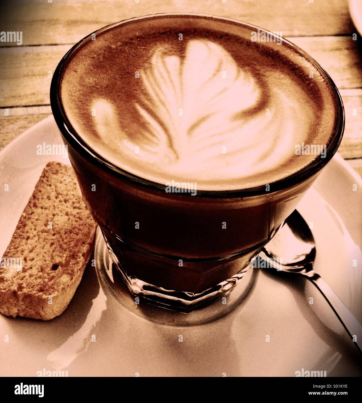 Kuwait Coffee High Resolution Stock Photography and Images - Alamy