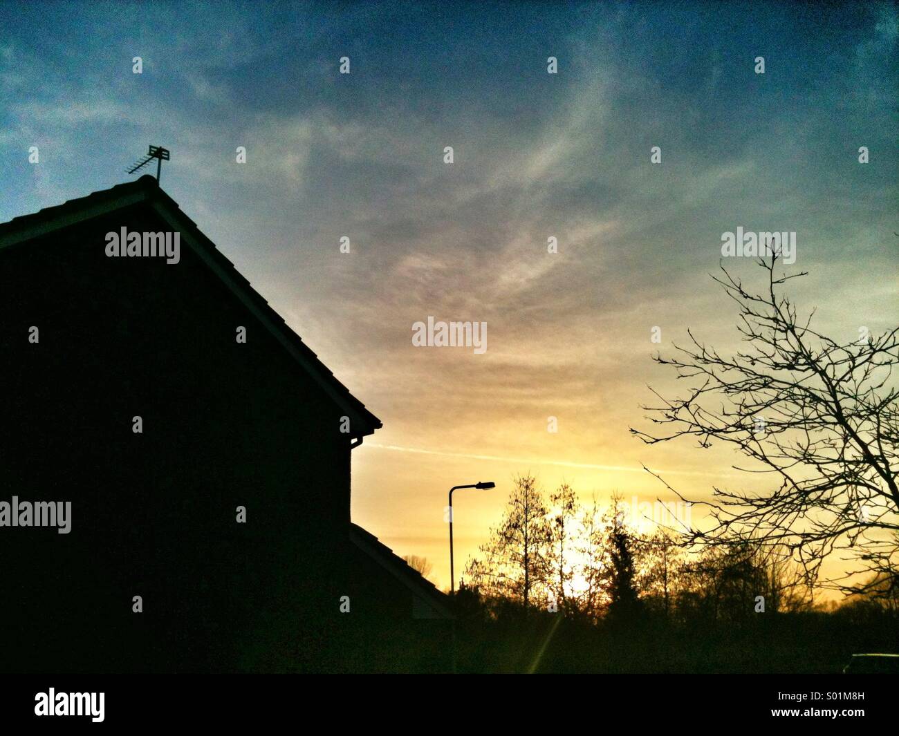 Spring in urban setting hi-res stock photography and images - Alamy
