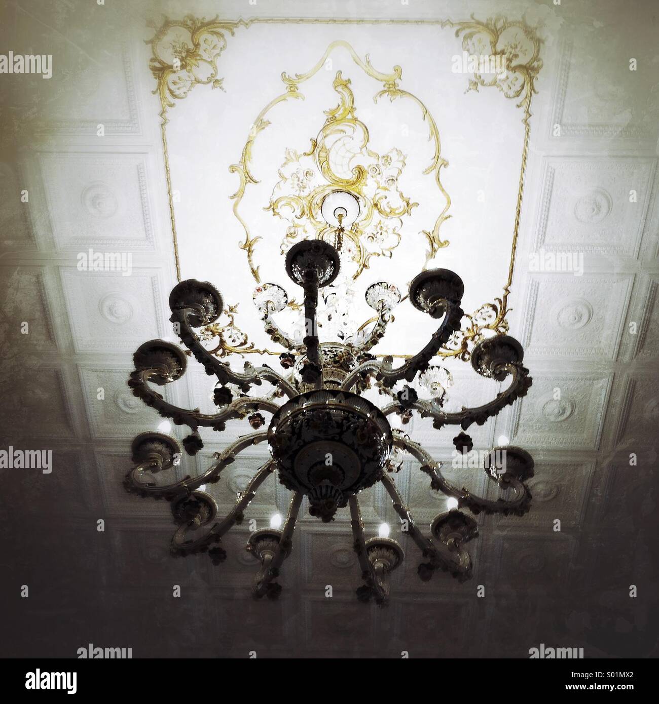 Vintage Ceiling High Resolution Stock Photography and Images - Alamy