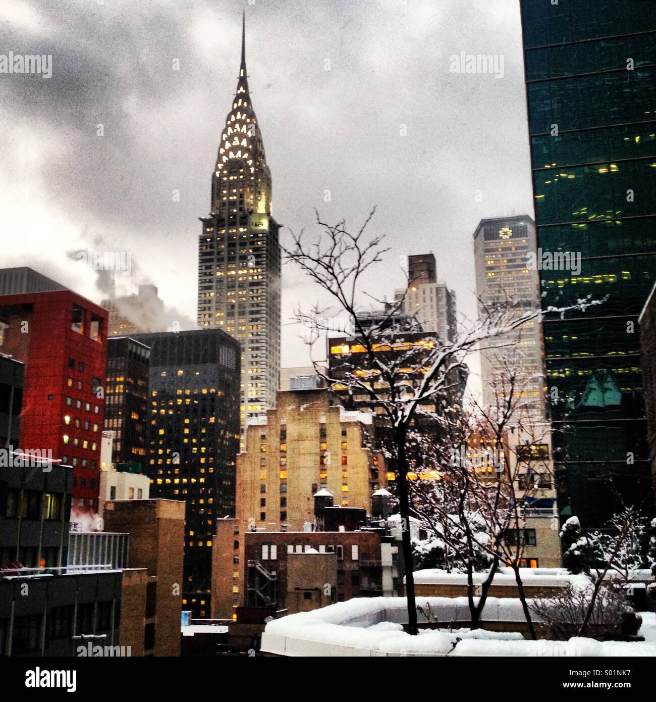 Chrysler building in snow hi-res stock photography and images - Alamy