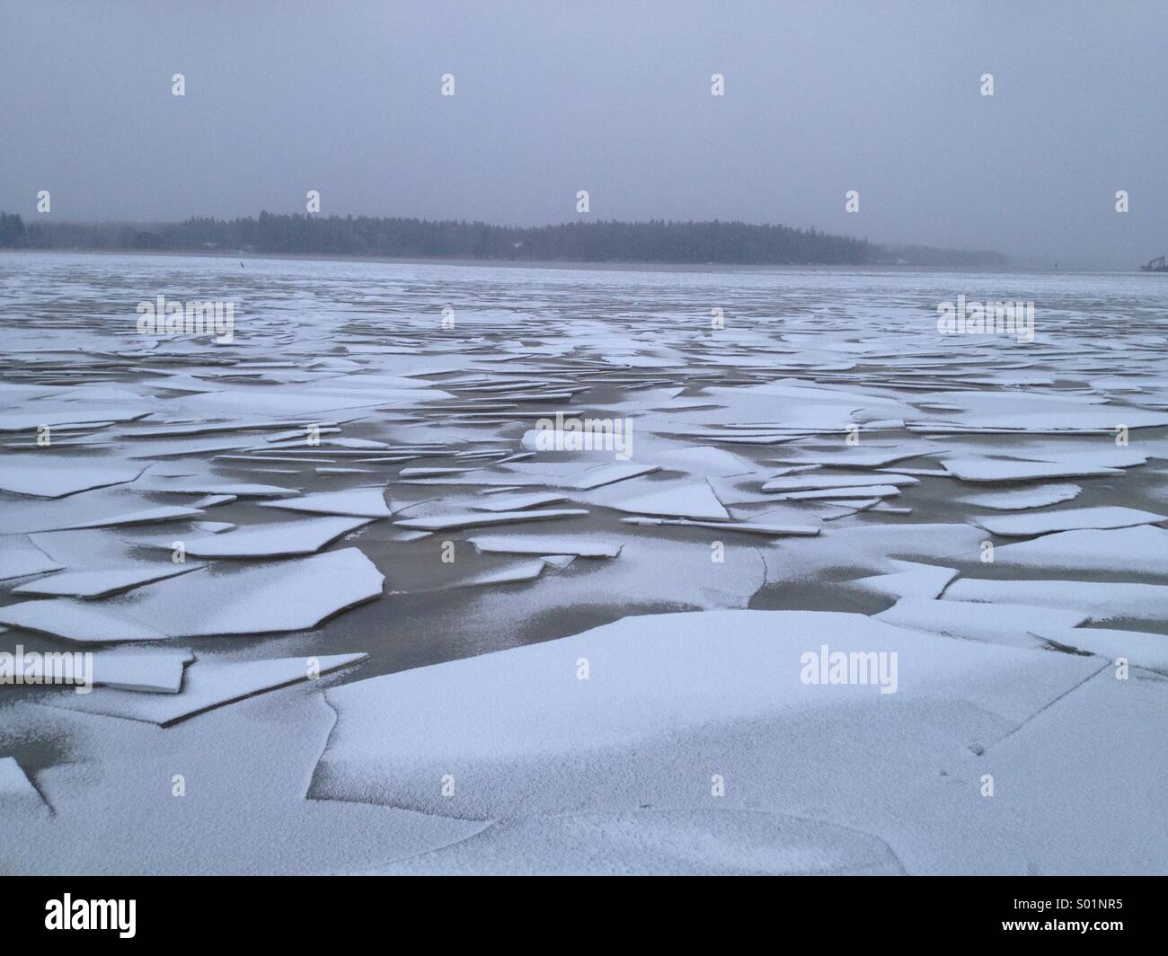 Ice and lake hi-res stock photography and images - Alamy