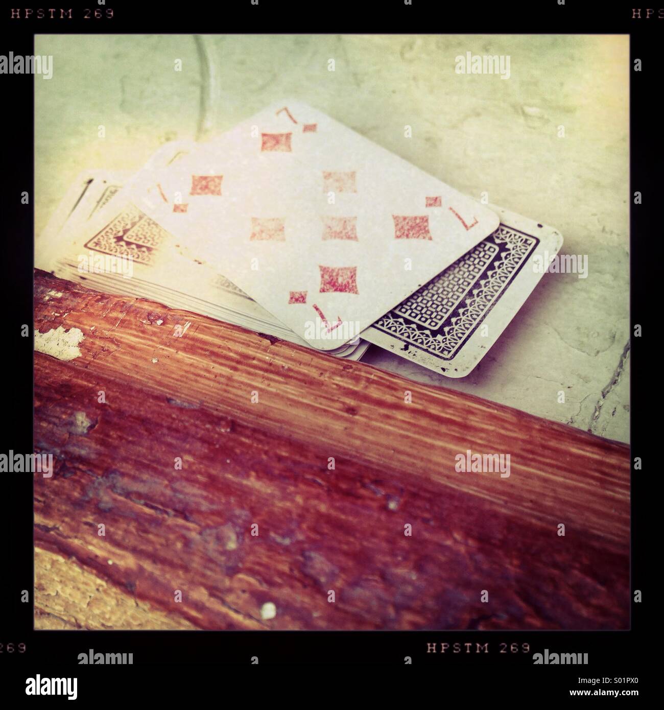 Play cards hi-res stock photography and images - Alamy
