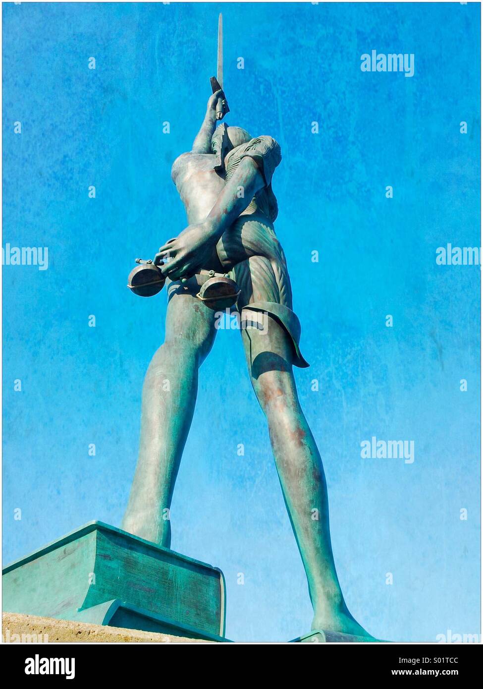 Verity statue damien hurst hi-res stock photography and images - Alamy