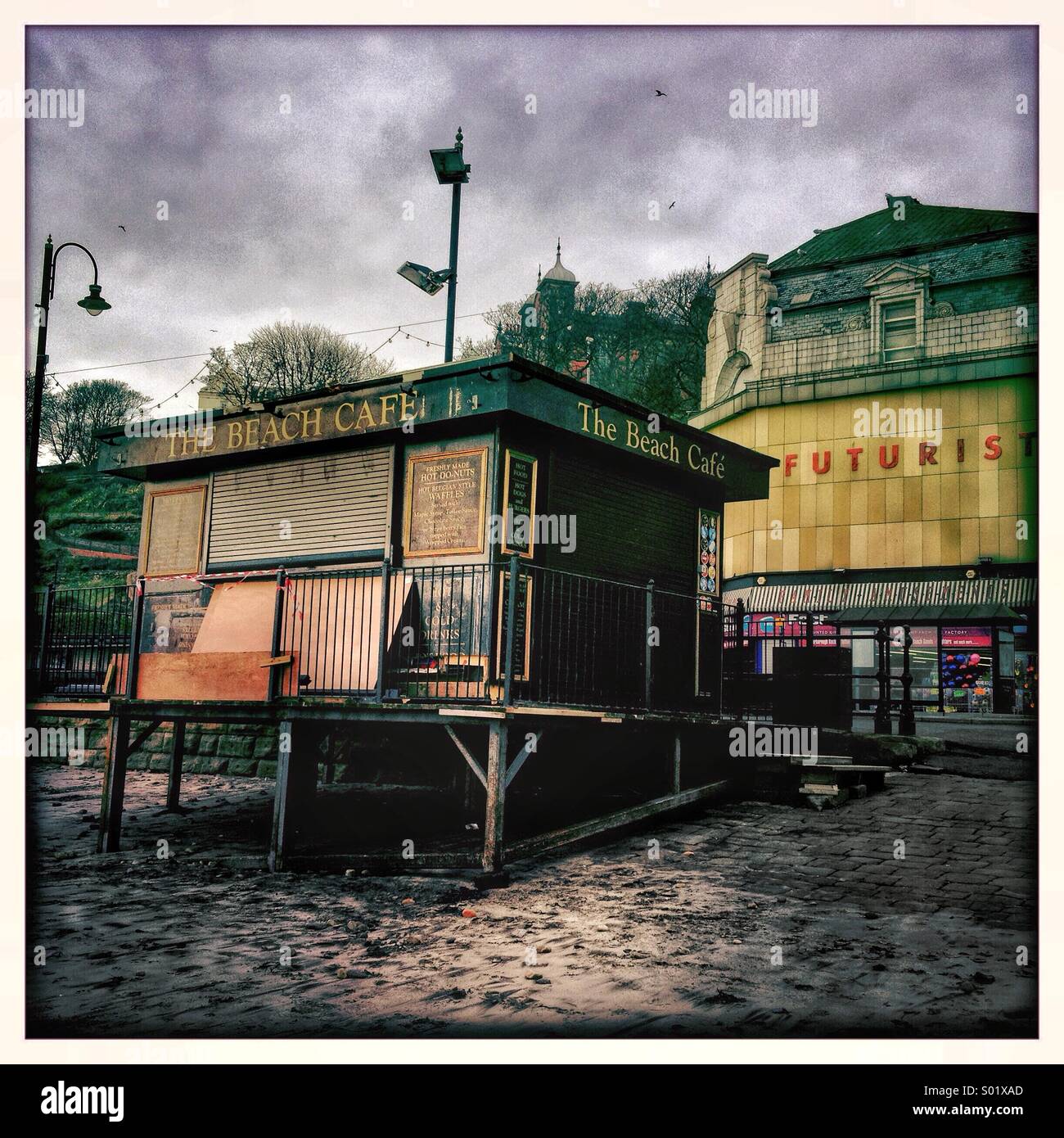 Retro hut hi-res stock photography and images - Alamy