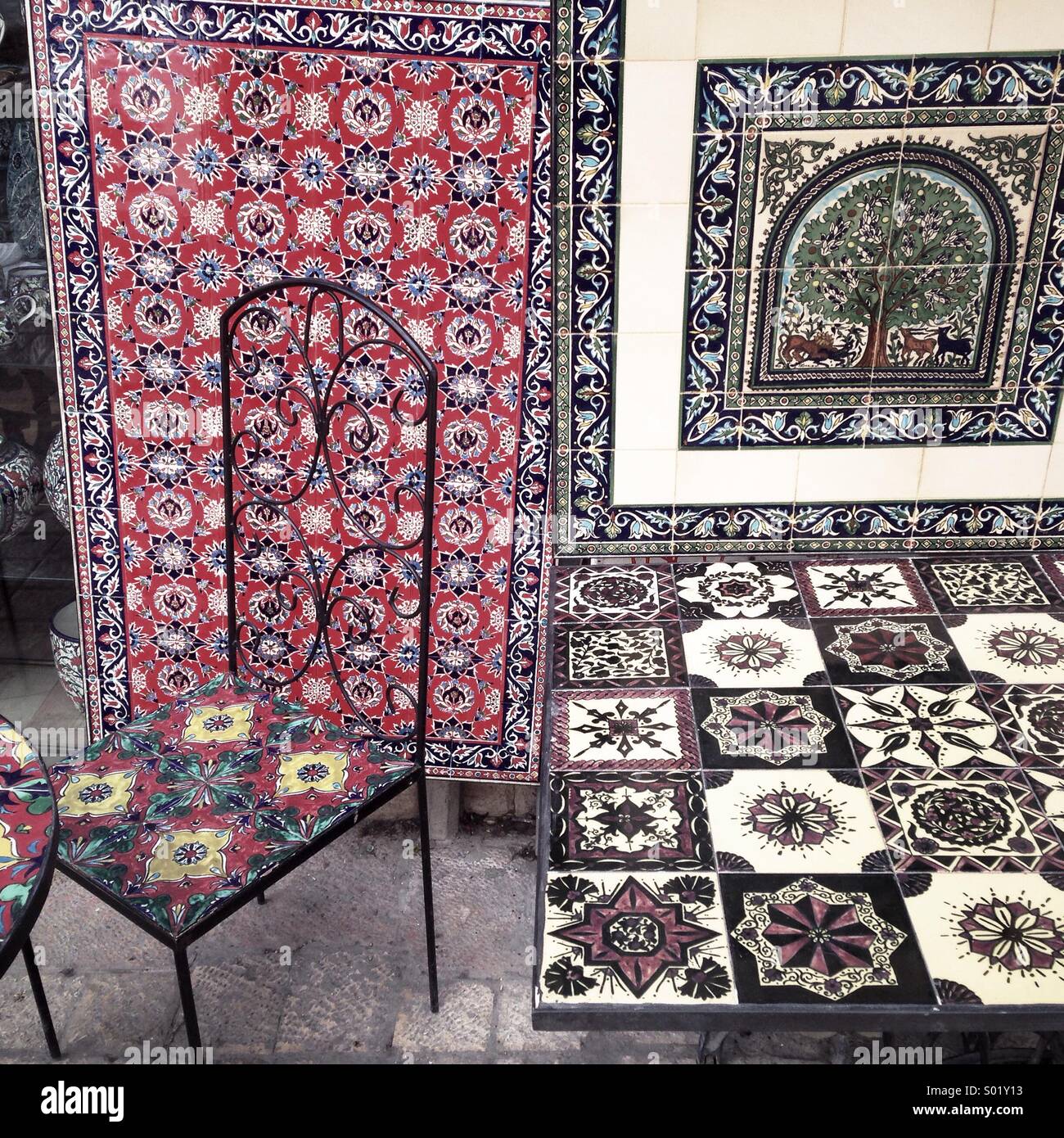 Armenian tiles hi-res stock photography and images - Alamy