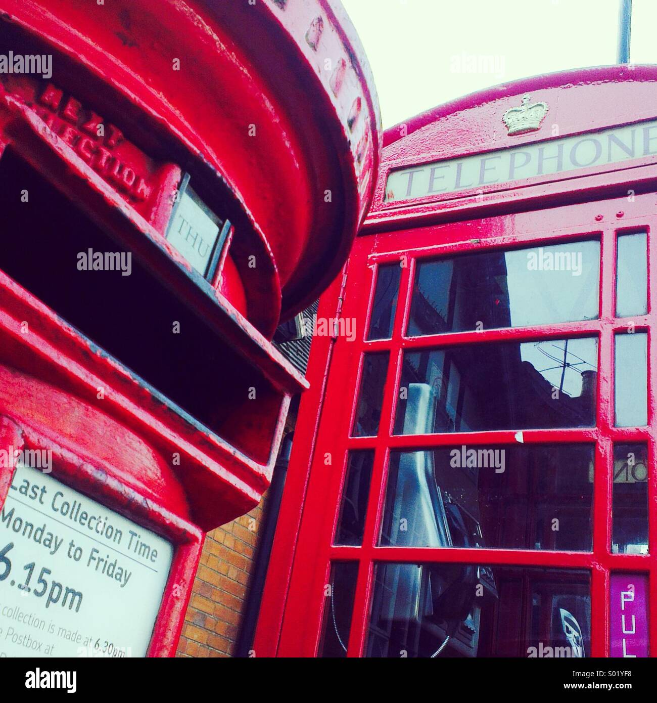 Classic red telephone box hi-res stock photography and images - Alamy