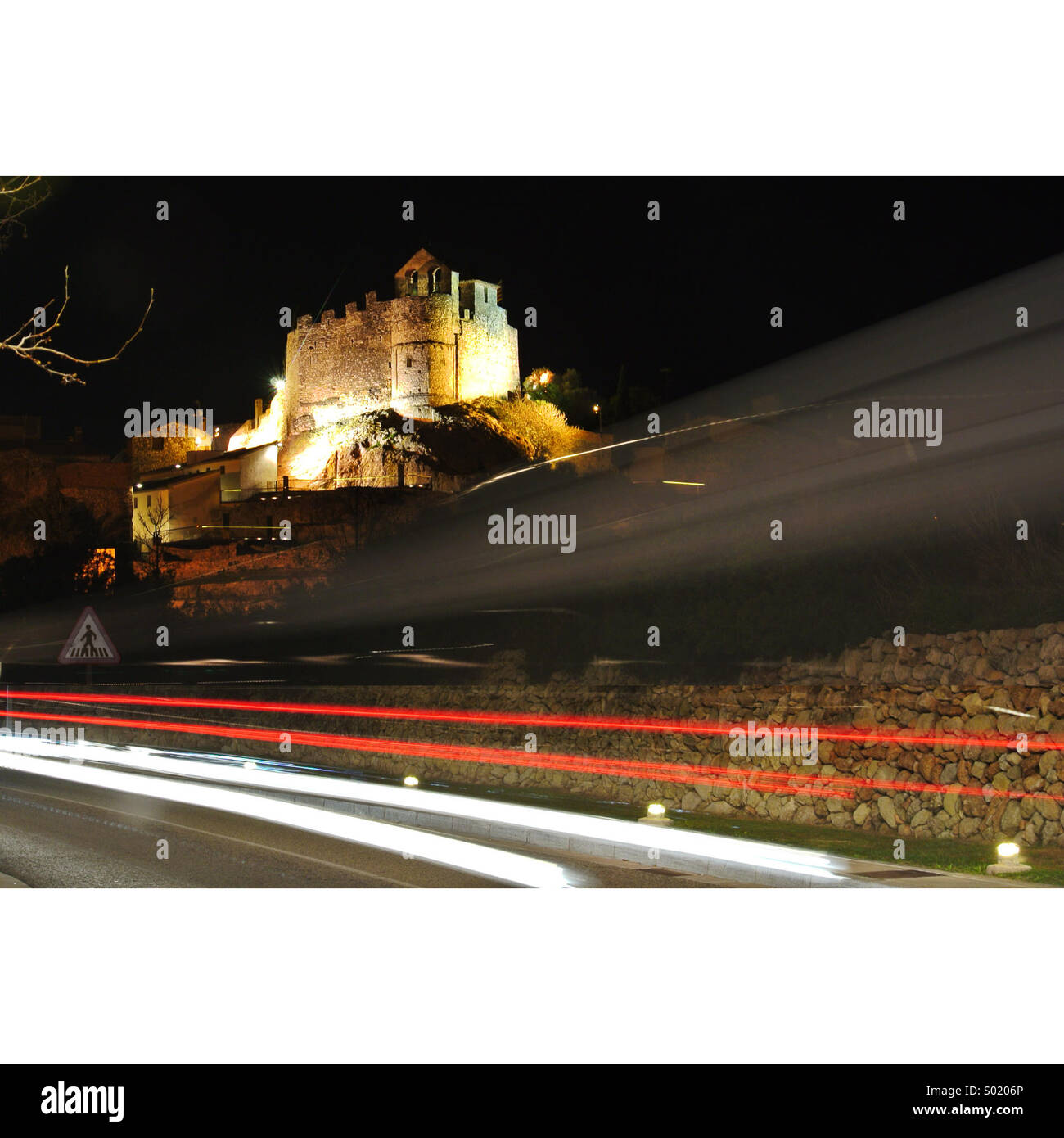 Castillo de noche High Resolution Stock Photography and Images - Alamy