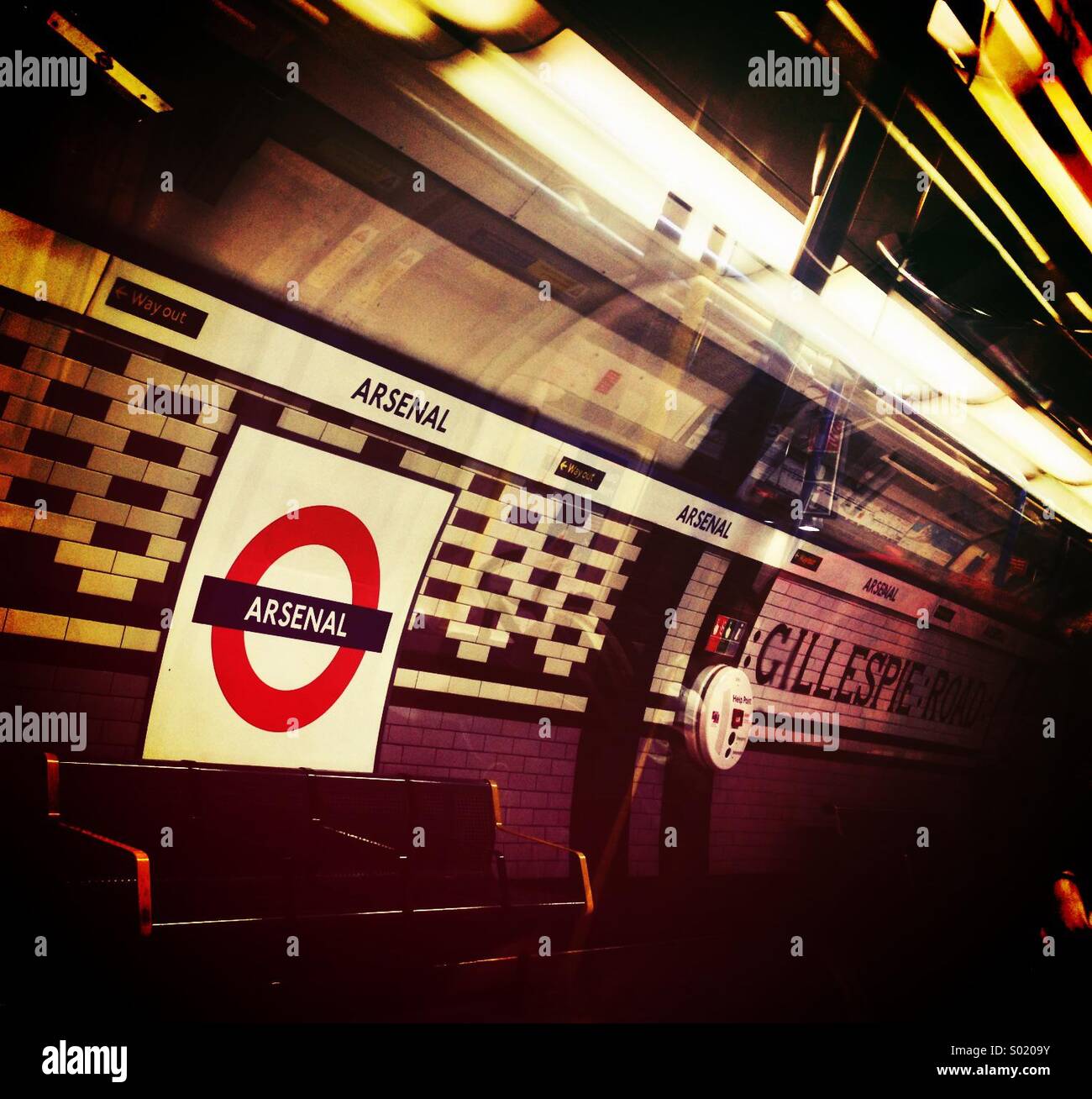 Arsenal underground station hi-res stock photography and images - Alamy