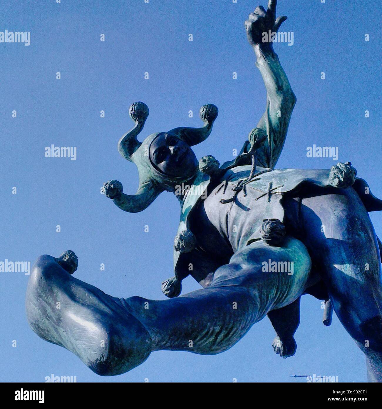 Jester statue hi-res stock photography and images - Alamy