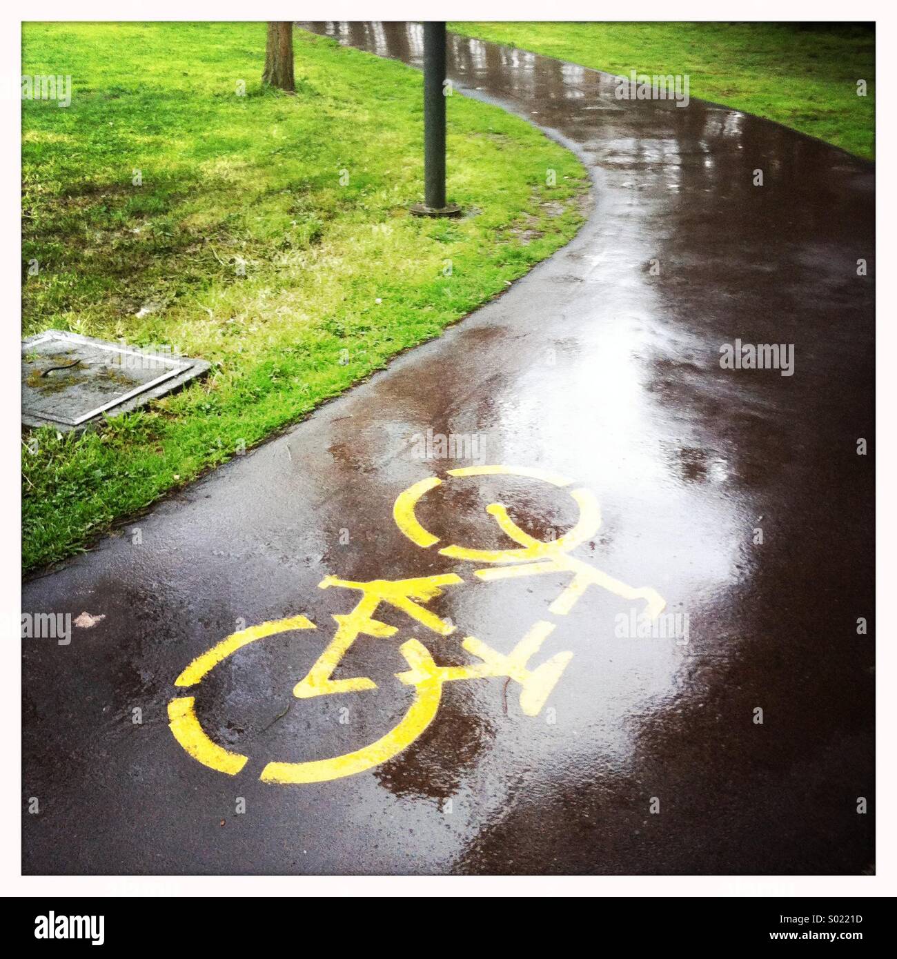 Bike Path Icon High Resolution Stock Photography and Images - Alamy