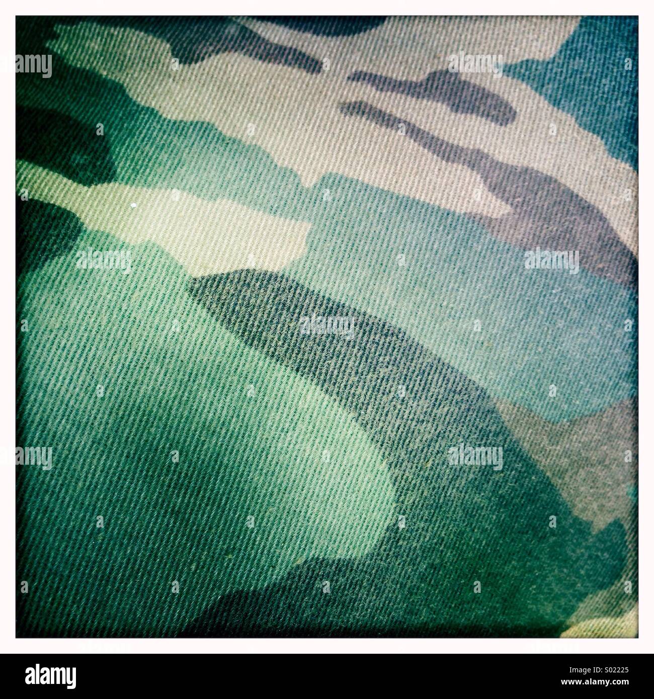 Camouflage hi-res stock photography and images - Alamy