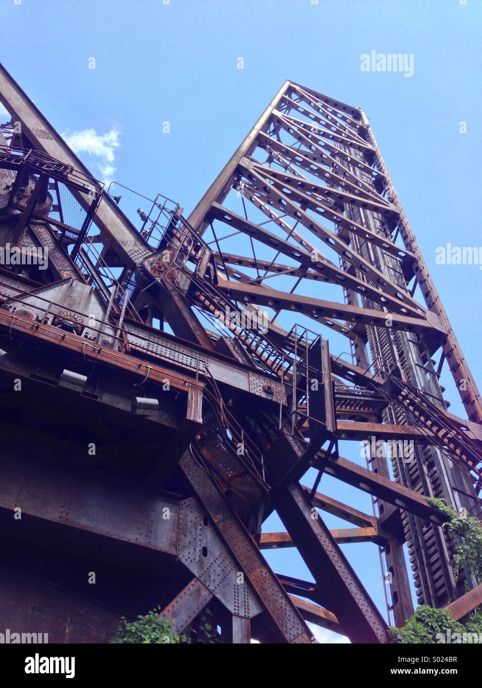 Cleveland ohio bridge hi-res stock photography and images - Alamy