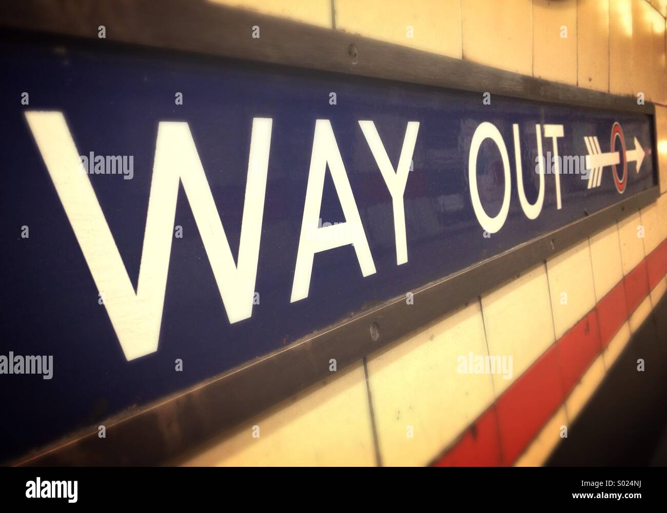 Way out sign Stock Photo - Alamy