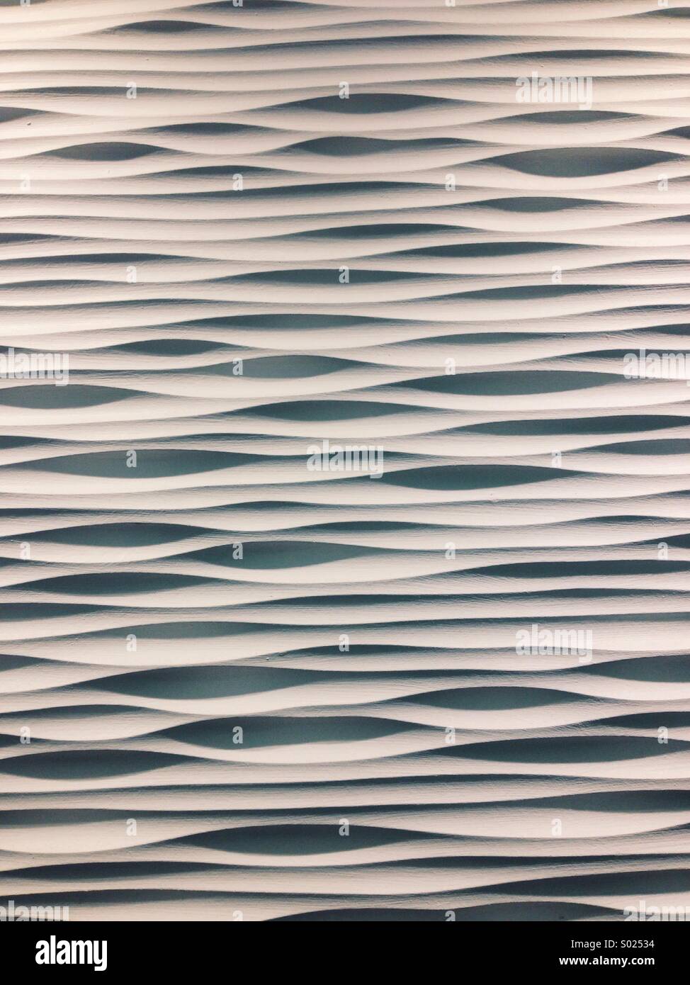 Wavy wall hi-res stock photography and images - Alamy