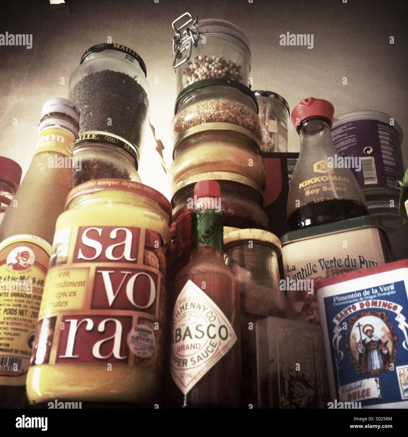 Cook food kitchen hi-res stock photography and images - Alamy