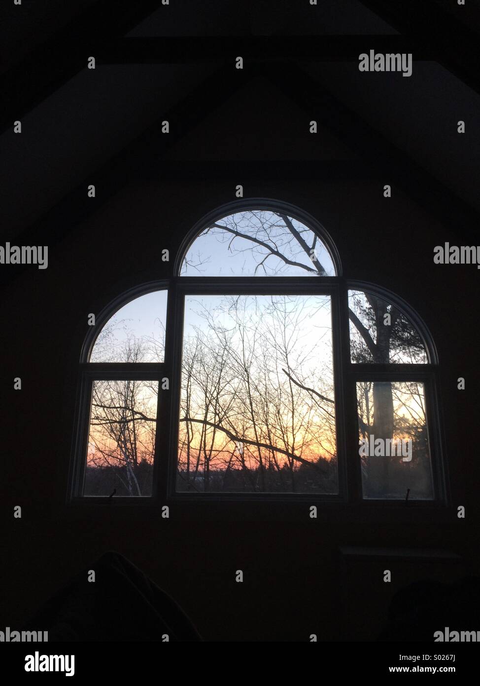 Sunrise through window hi-res stock photography and images - Alamy