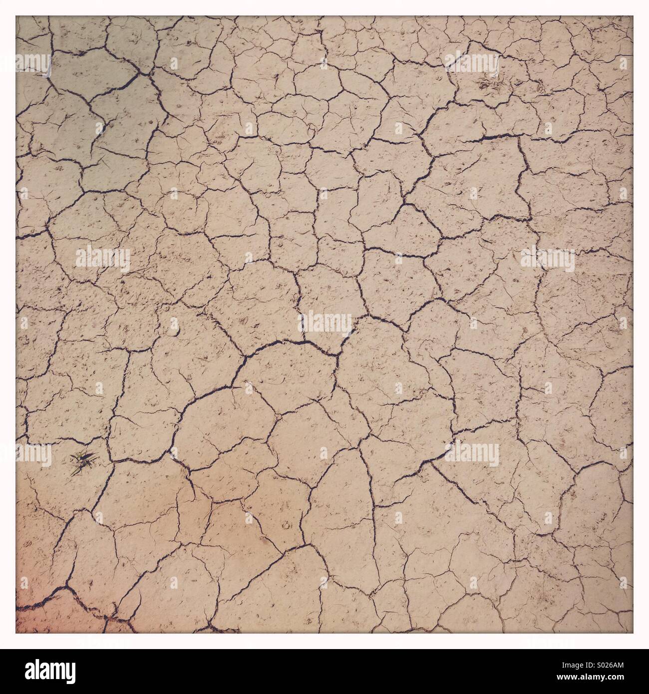 Dry desert hi-res stock photography and images - Alamy