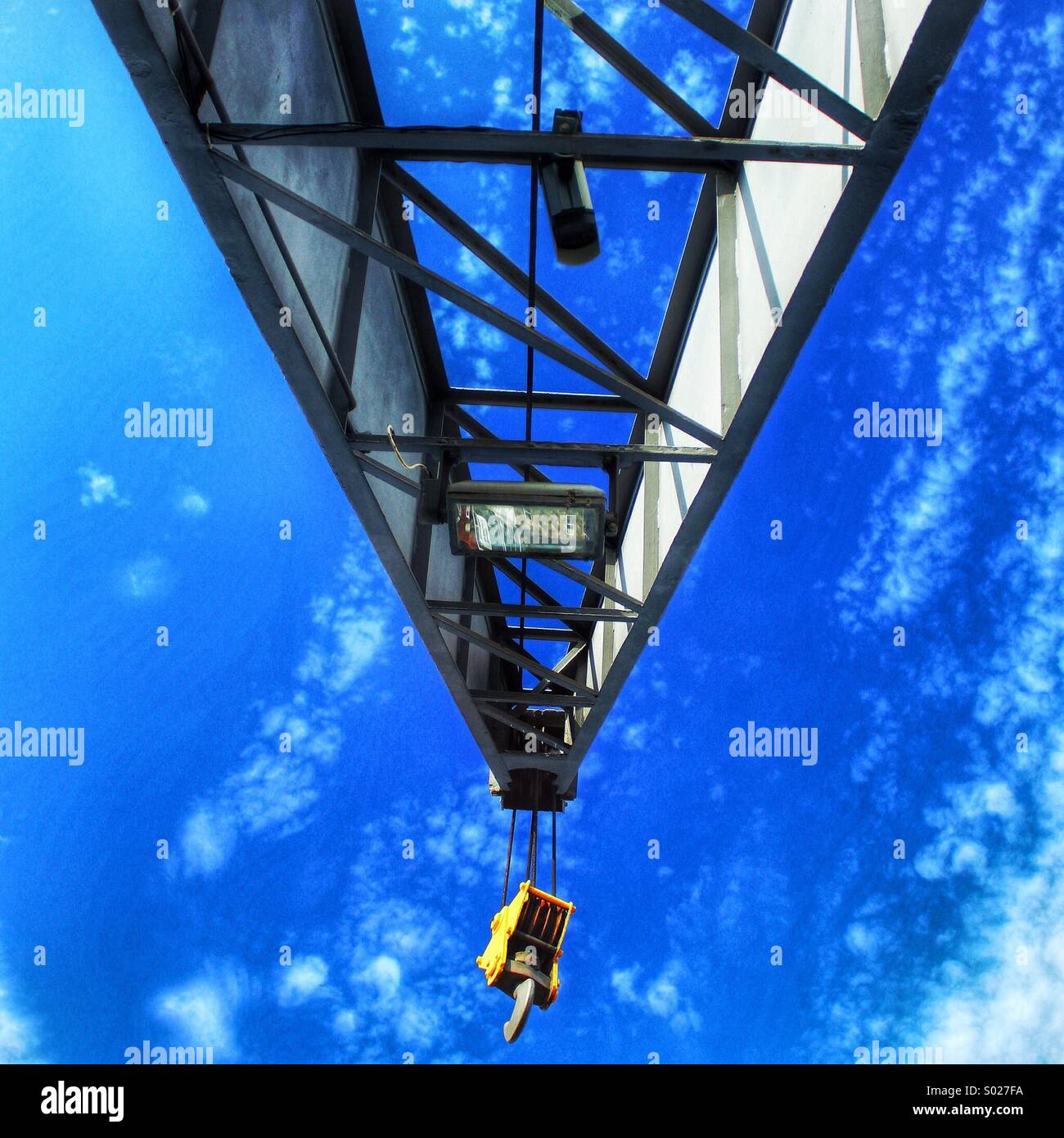 Through gravity hi-res stock photography and images - Alamy