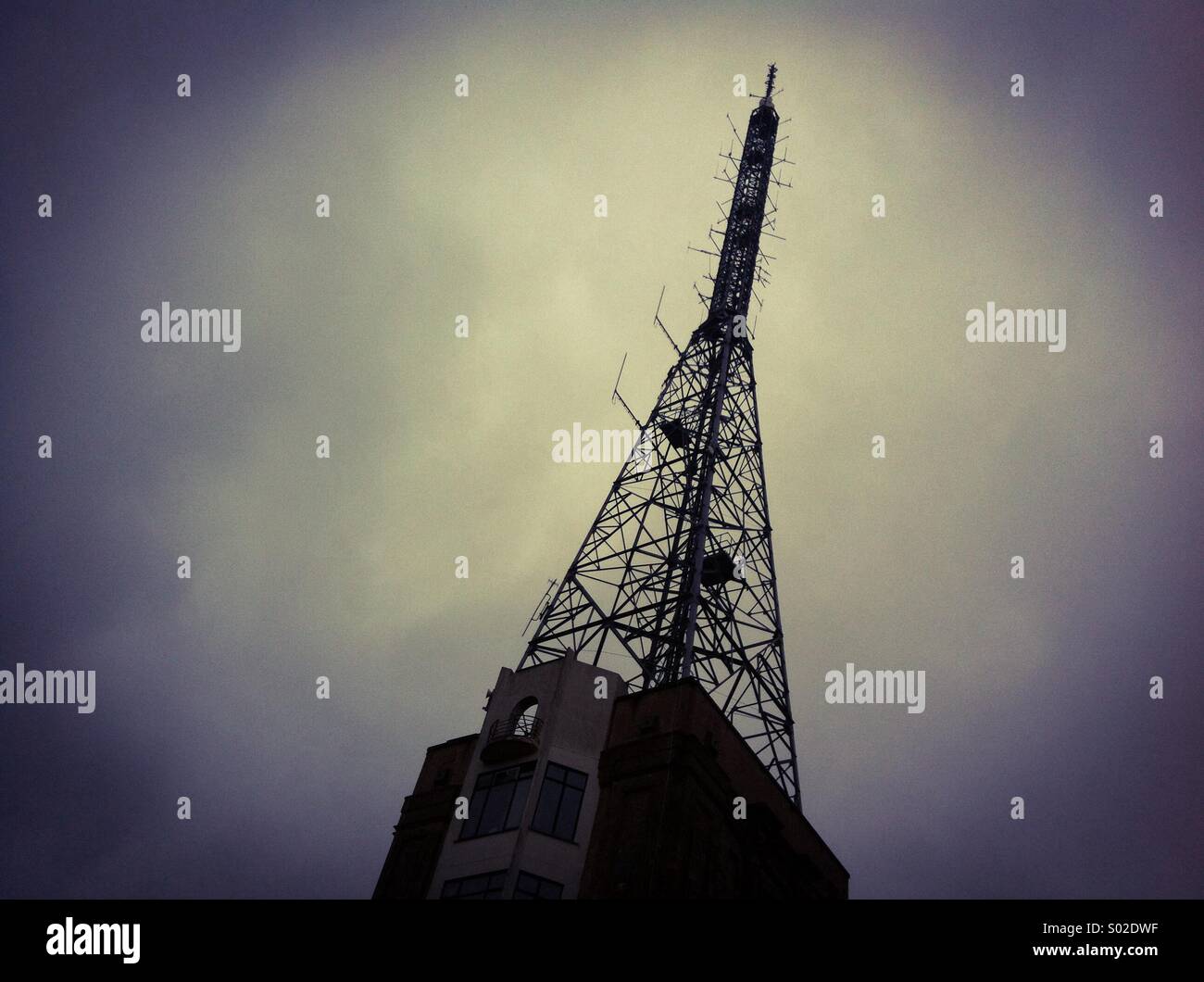 Bbc transmitter hi-res stock photography and images - Alamy