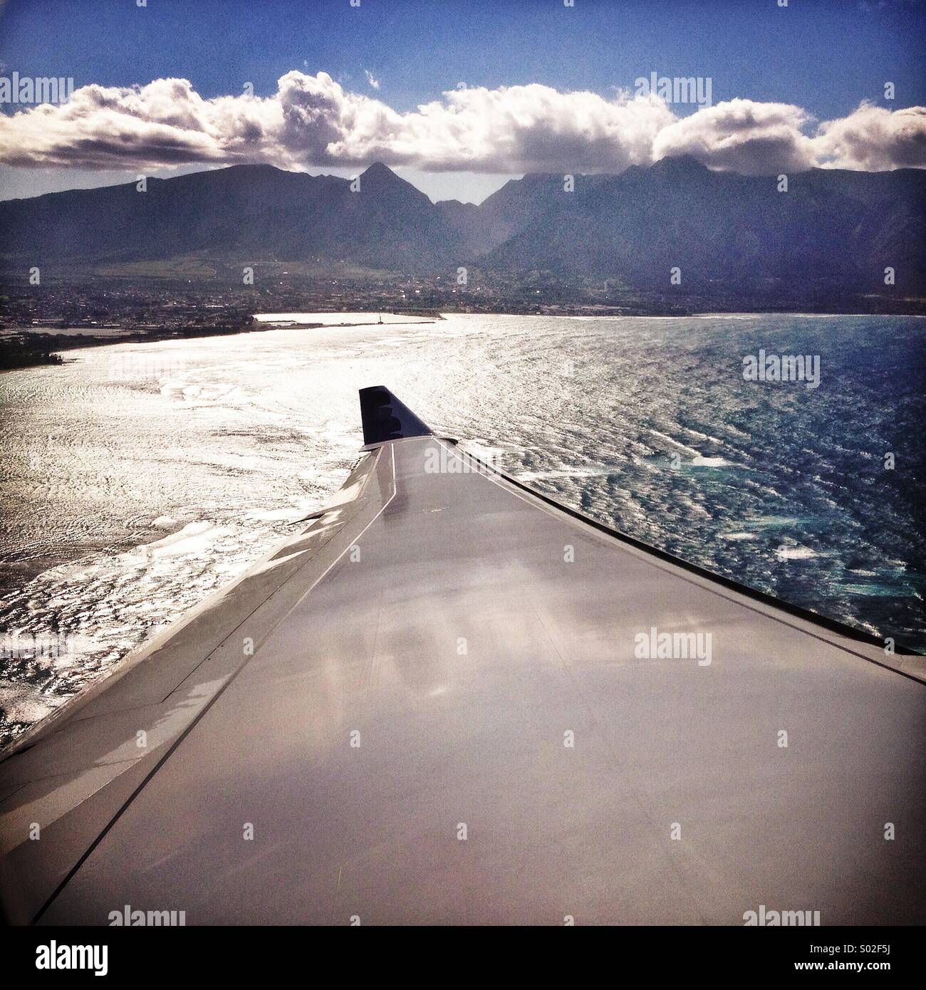 Airplane Travel Hawaii Stock Photos & Airplane Travel Hawaii Stock ...