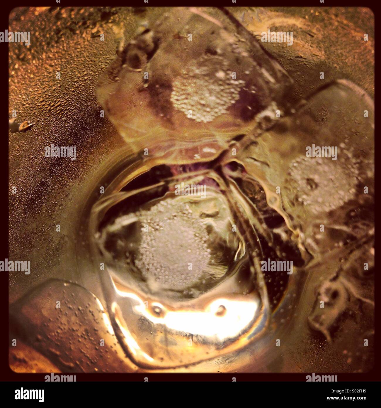Ice with bubbles hi-res stock photography and images - Alamy