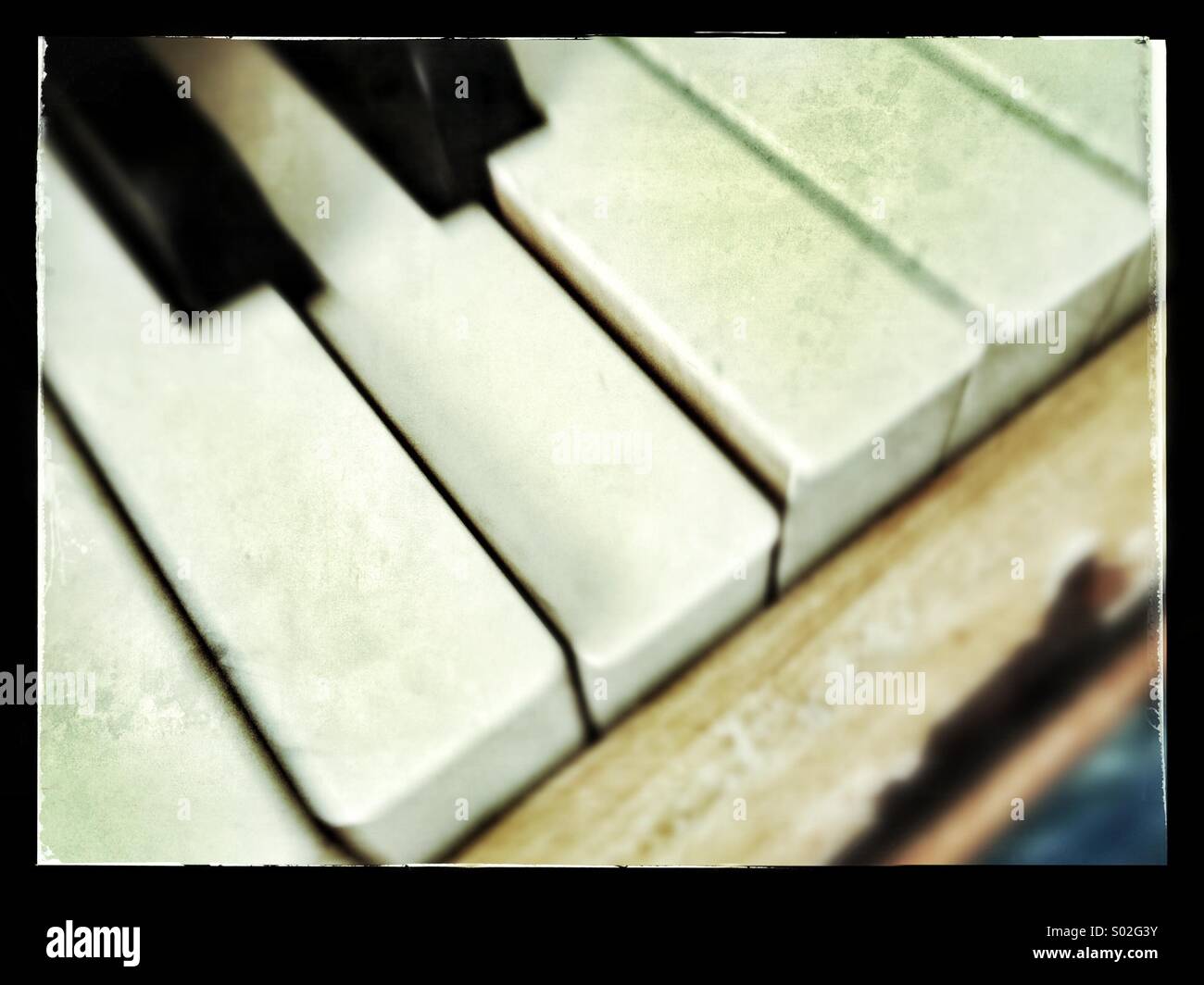 Vintage Piano High Resolution Stock Photography and Images - Alamy