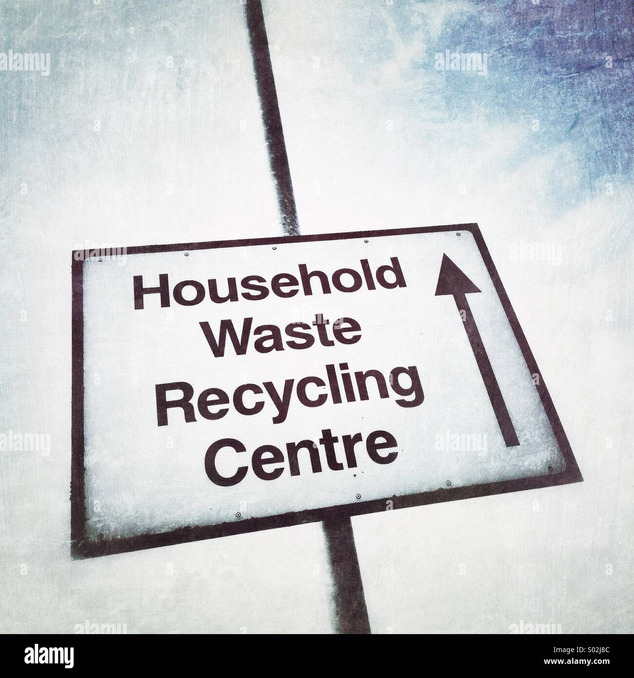 Recycling centre sign hi-res stock photography and images - Alamy