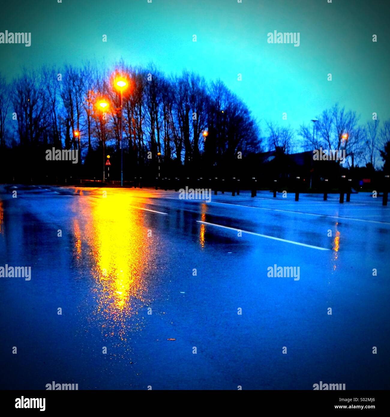 Light reflection hi-res stock photography and images - Alamy