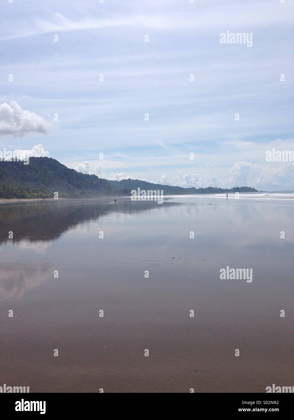 Dominical beach hi-res stock photography and images - Alamy