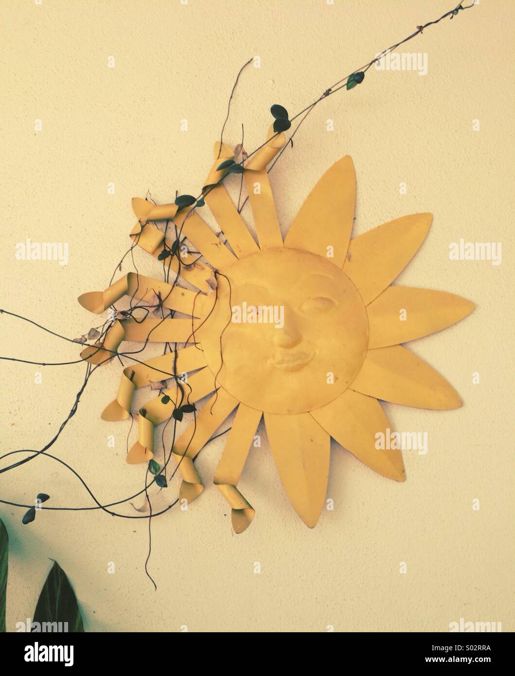 Outside figure hi-res stock photography and images - Alamy